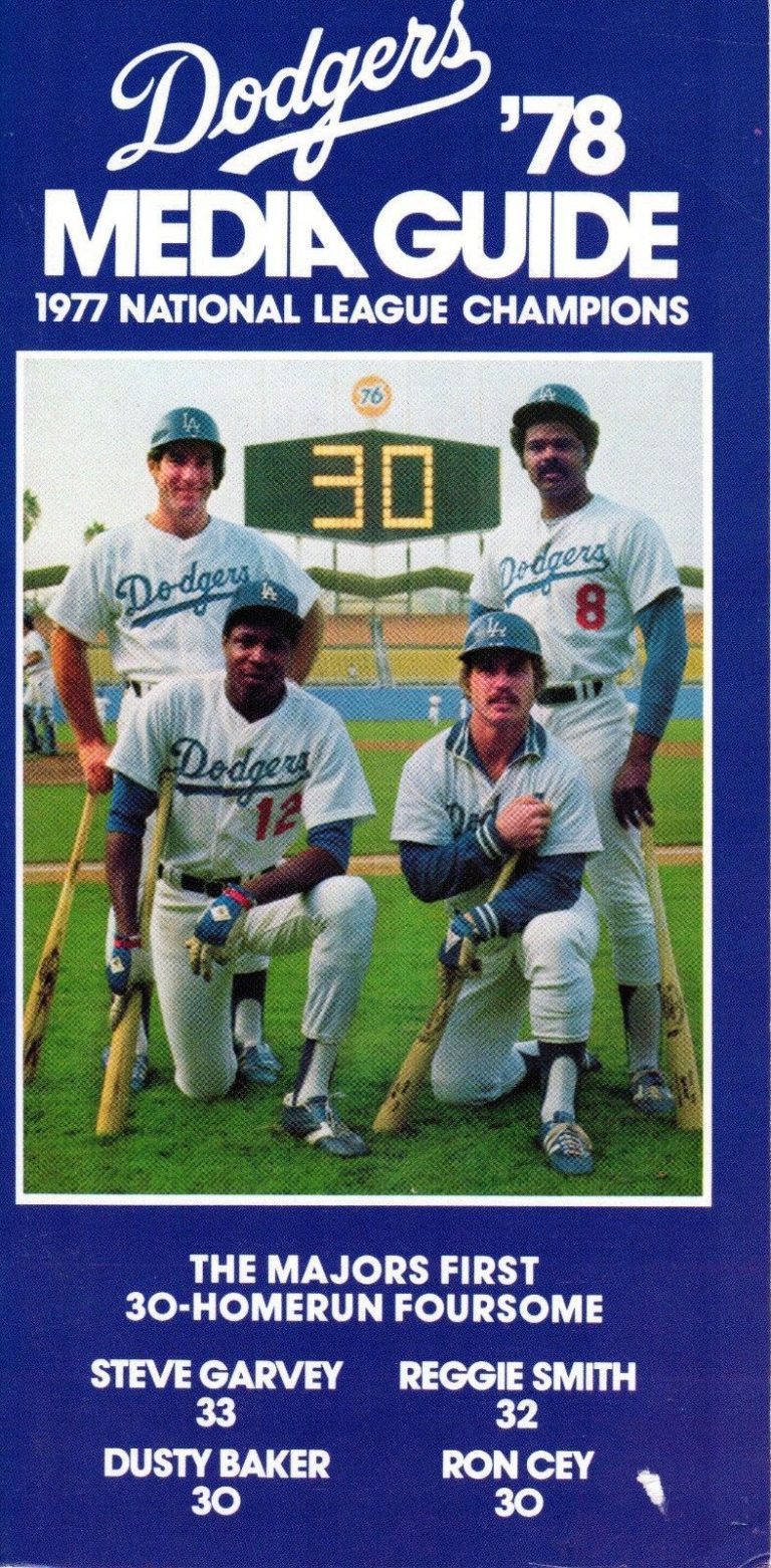 Los Angeles Dodgers Media Guides and Yearbooks – SportsPaper.info